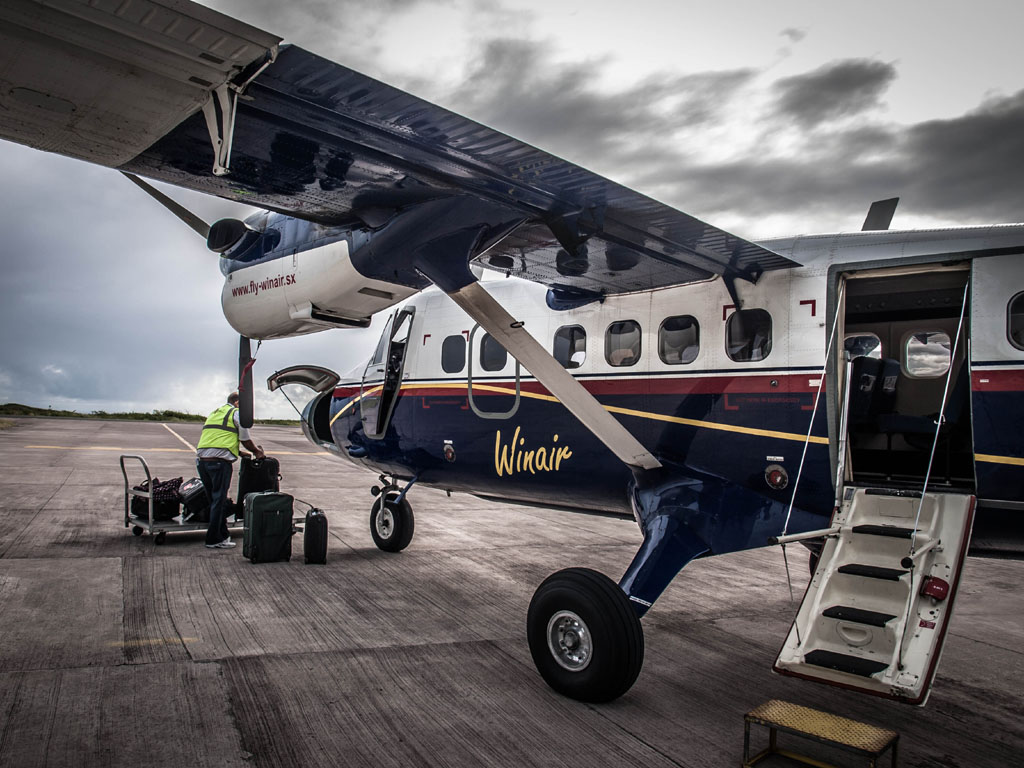 Winair Twin Otter Full Movie - filecloudunited